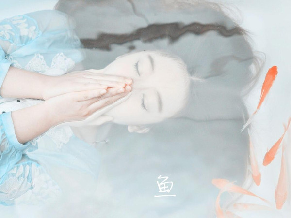第一口橘子汽水的味道,是我喜欢了你。