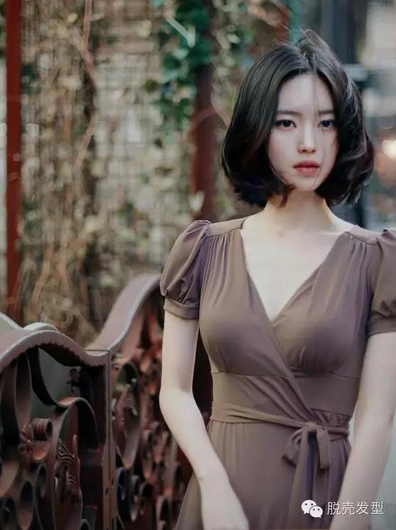 短发女人也可以很性感
