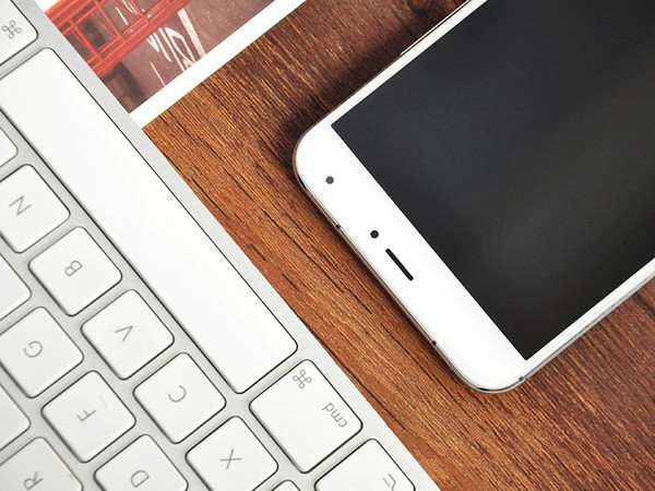 魅族PRO5与华为Mate8，同一天空下的不同颜色