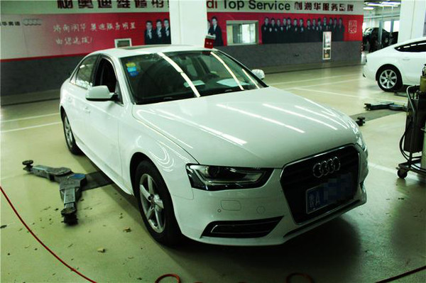 奥迪A4L四万公里4S店保养实拍！_搜狐汽车_搜狐网
