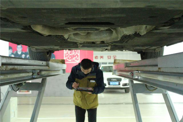 奥迪A4L四万公里4S店保养实拍！_搜狐汽车_搜狐网